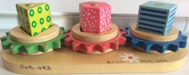 Wooden Flying Wheel-Cogs Sorter